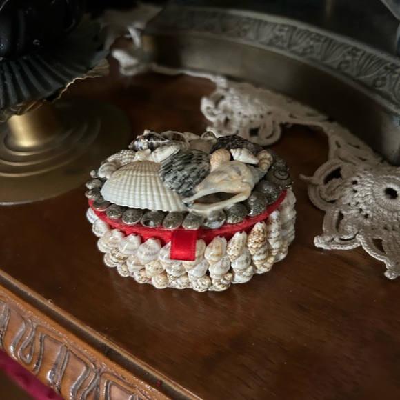 Vintage | Accents | Vintage Oval Seashell Trinket Box | Poshmark